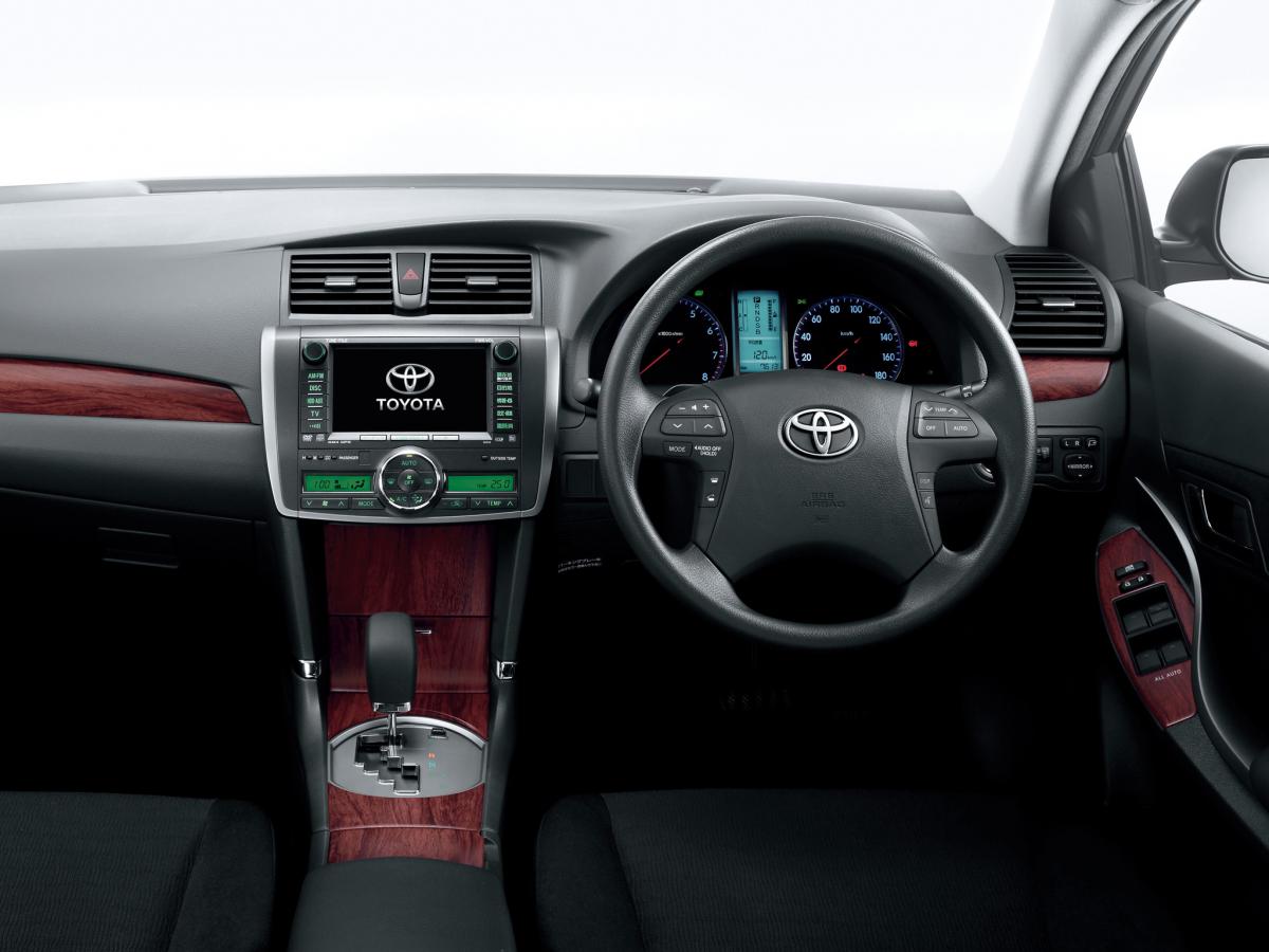 Toyota Allion technical specifications and fuel economy